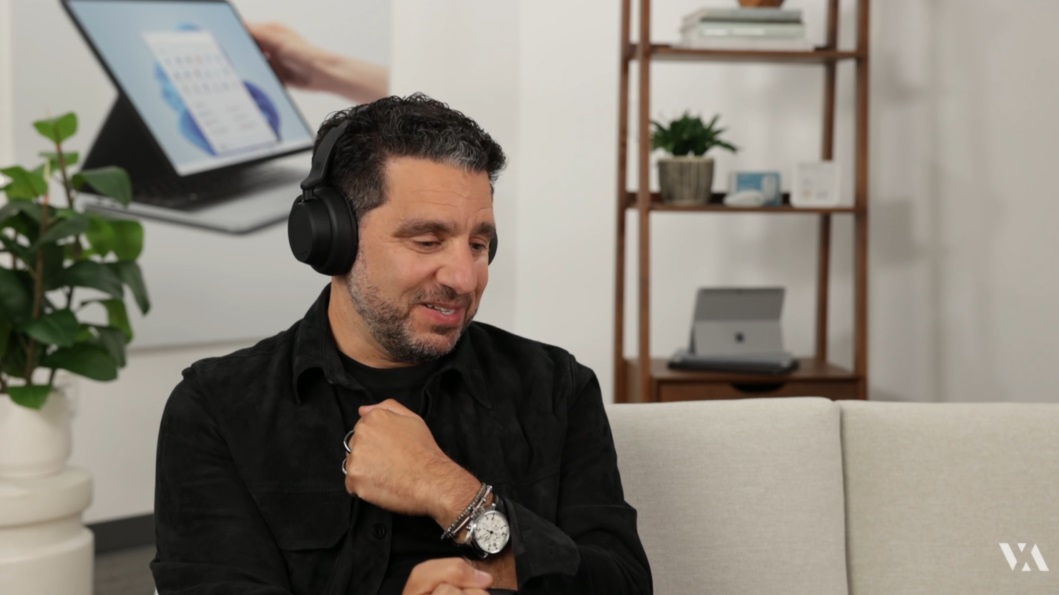 Panos Panay: “Diseñamos WINDOWS 11 durante la pandemia, comprendiendo ...